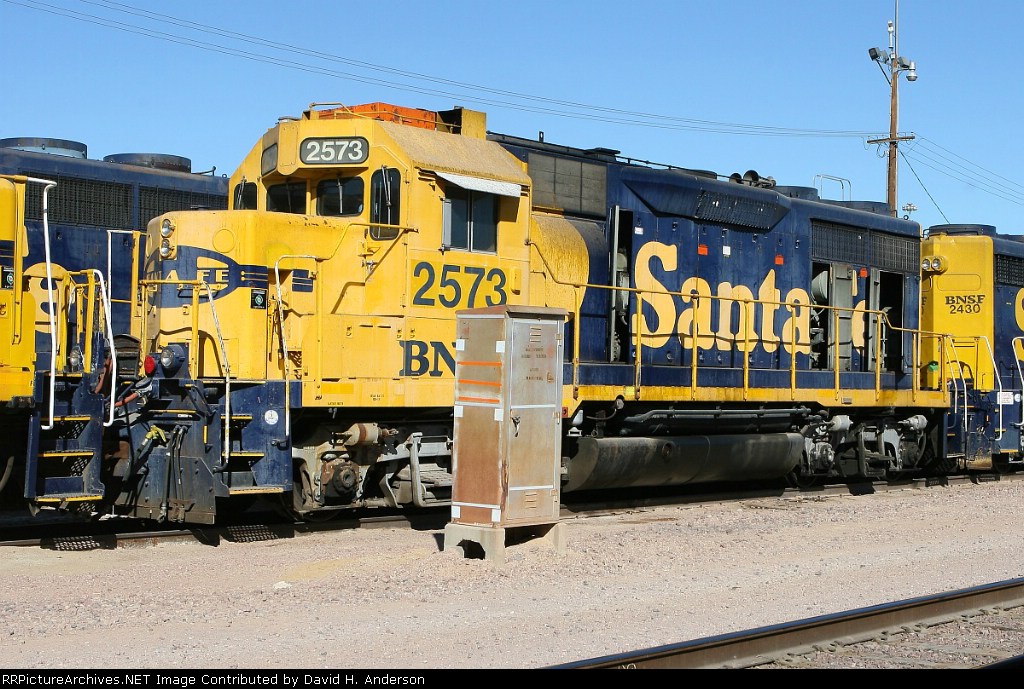 BNSF 2573